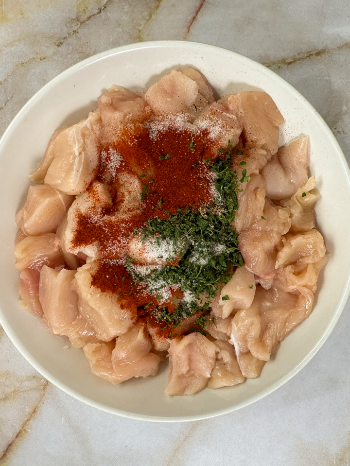 Chicken Rotel Spaghetti with Velveeta - A Sprinkling of Cayenne