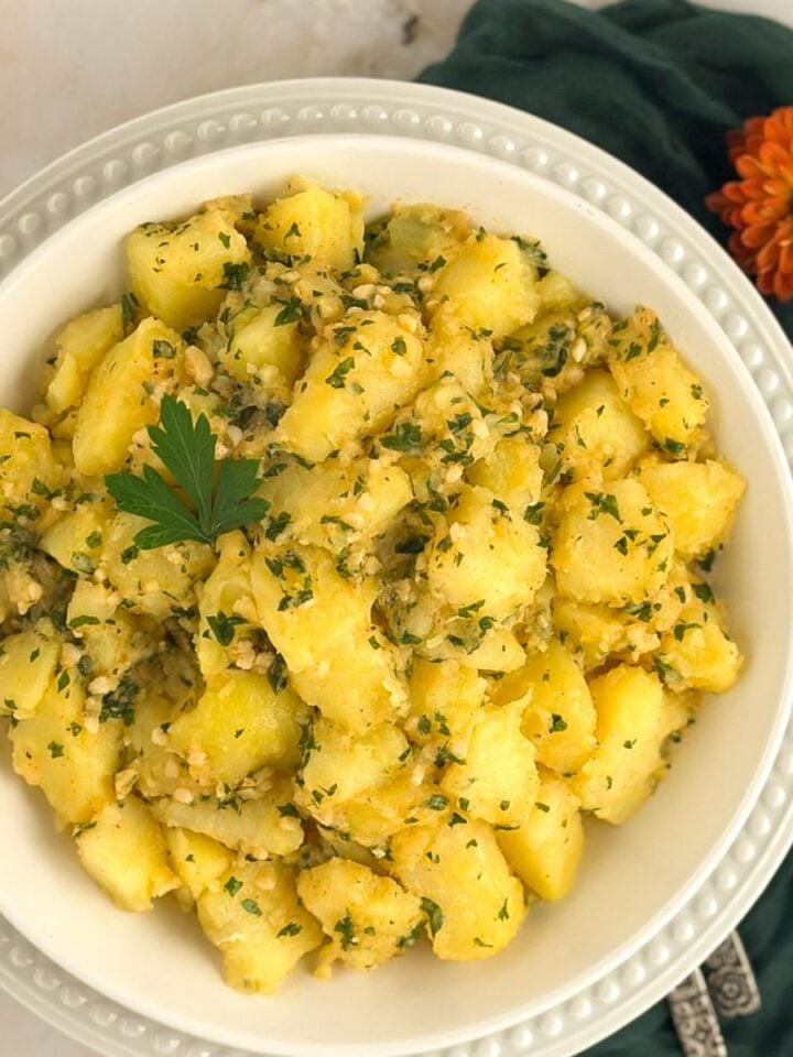 Cajun Smothered Potatoes - A Sprinkling of Cayenne